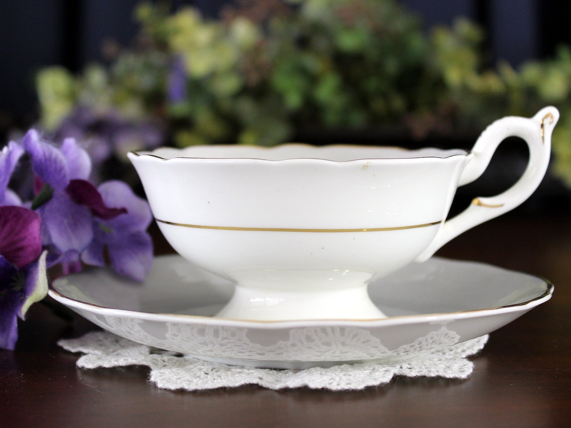 Coalport Teacup & Saucer, Grey, Wide Tea Cup 17679 – The Vintage Teacup