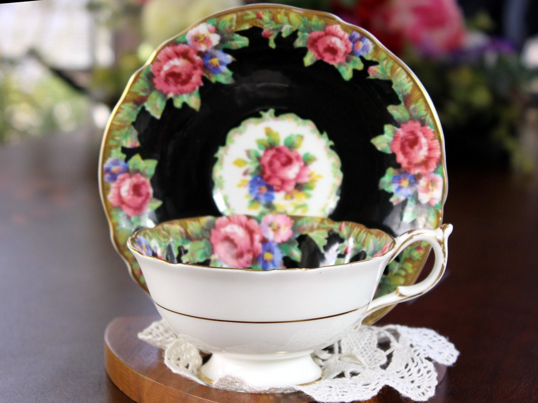 Paragon Teacup with Saucer - Wide-Mouthed Cup 17510 – The Vintage Teacup