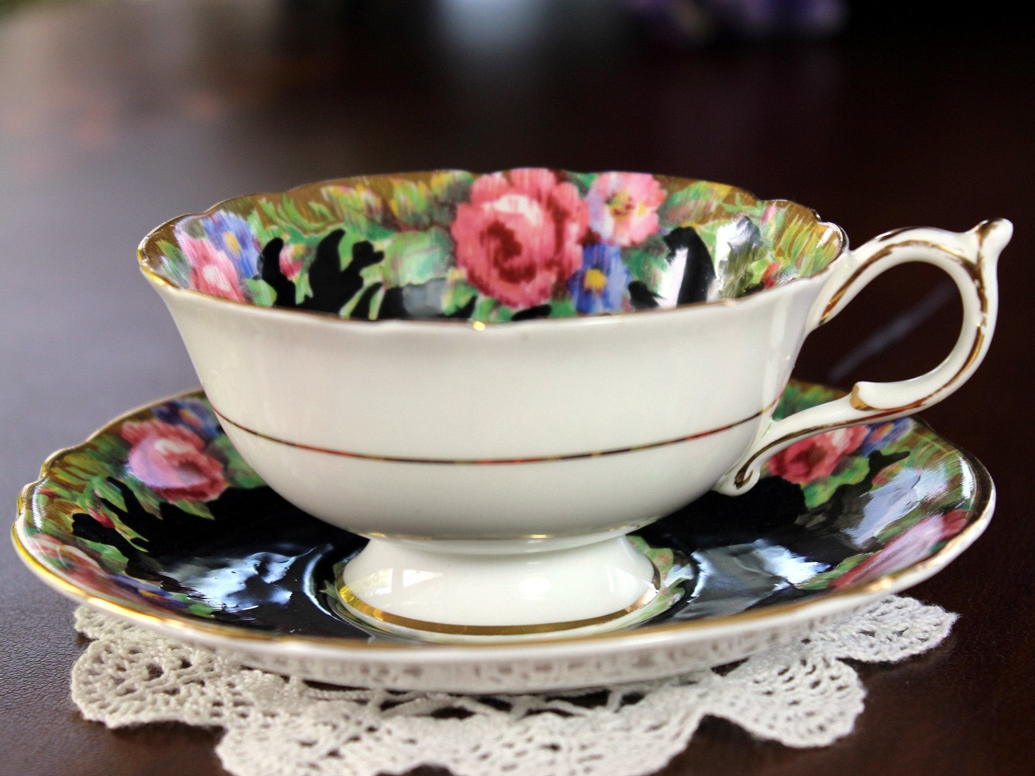 Paragon Teacup with Saucer - Wide-Mouthed Cup 17510 – The Vintage Teacup