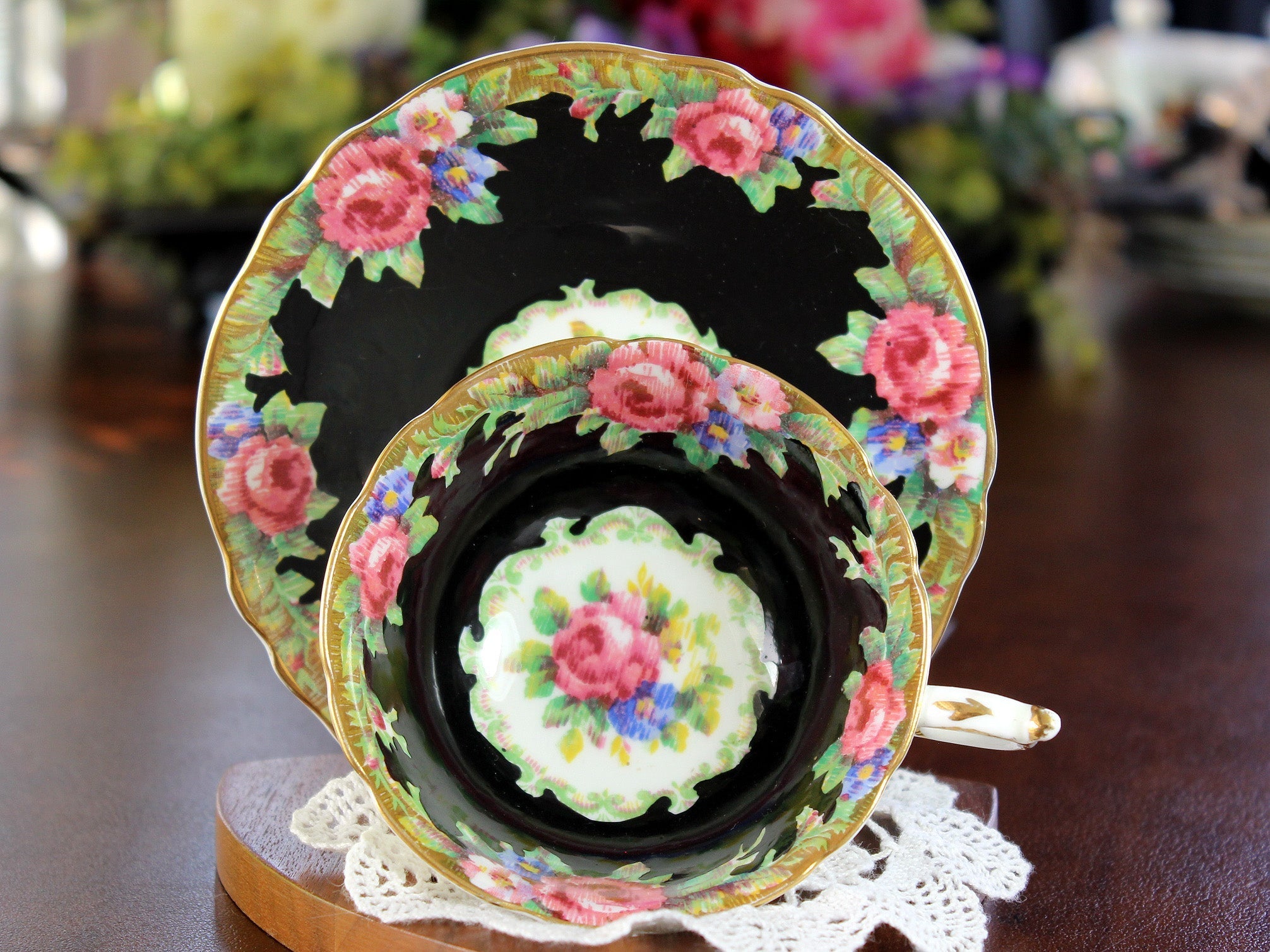 Paragon Teacup with Saucer - Wide-Mouthed Cup 17510 – The Vintage Teacup