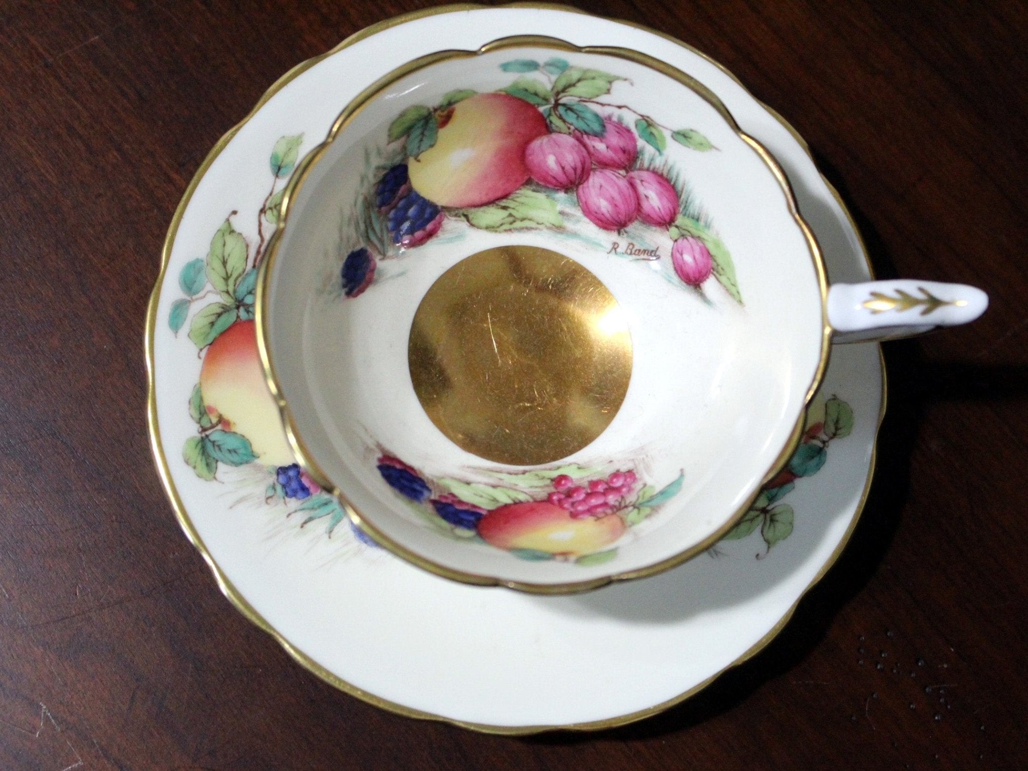 r tea cup