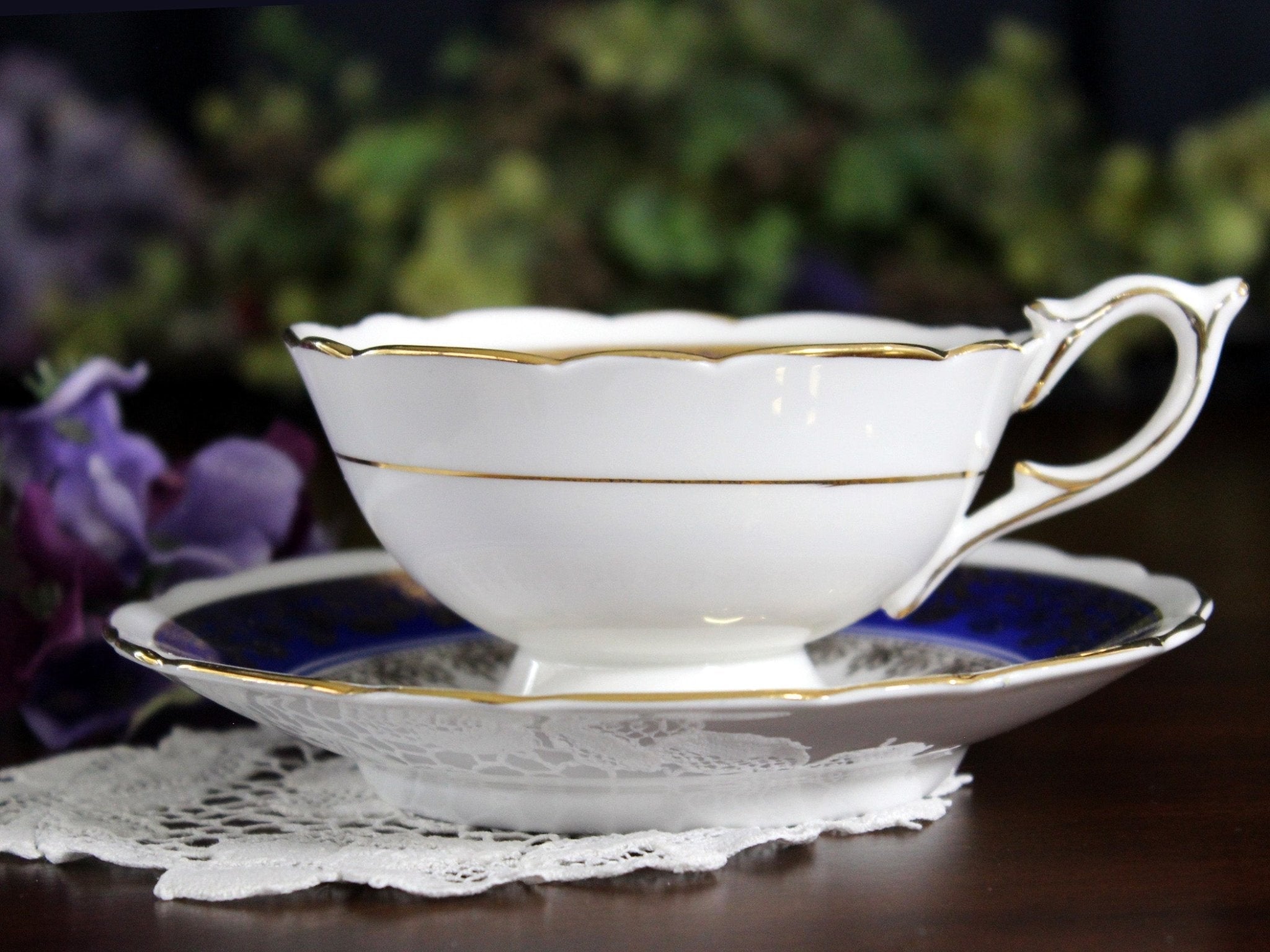 Royal Stafford, Wide Mouth Tea Cup & Saucer, Daisy 17914 – The Vintage ...